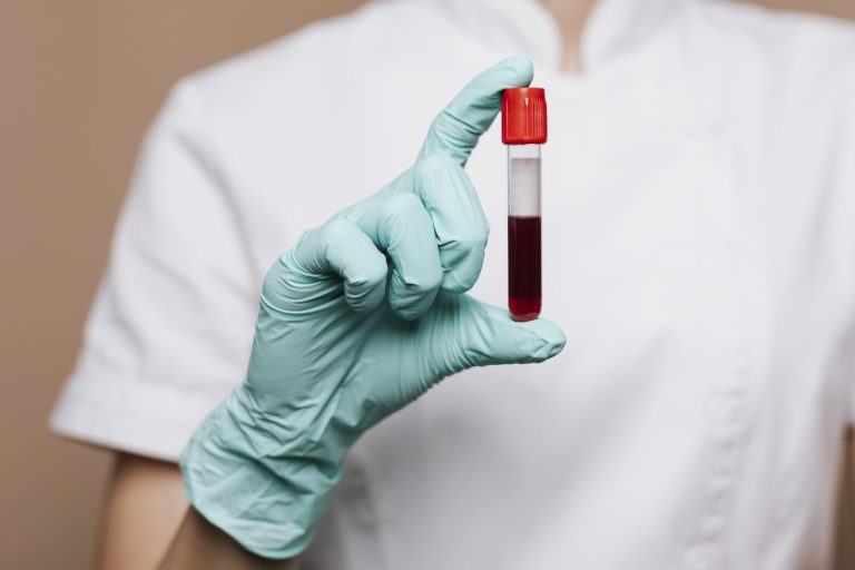 A importância da doação de sangue: salvando vidas de forma solidária ...